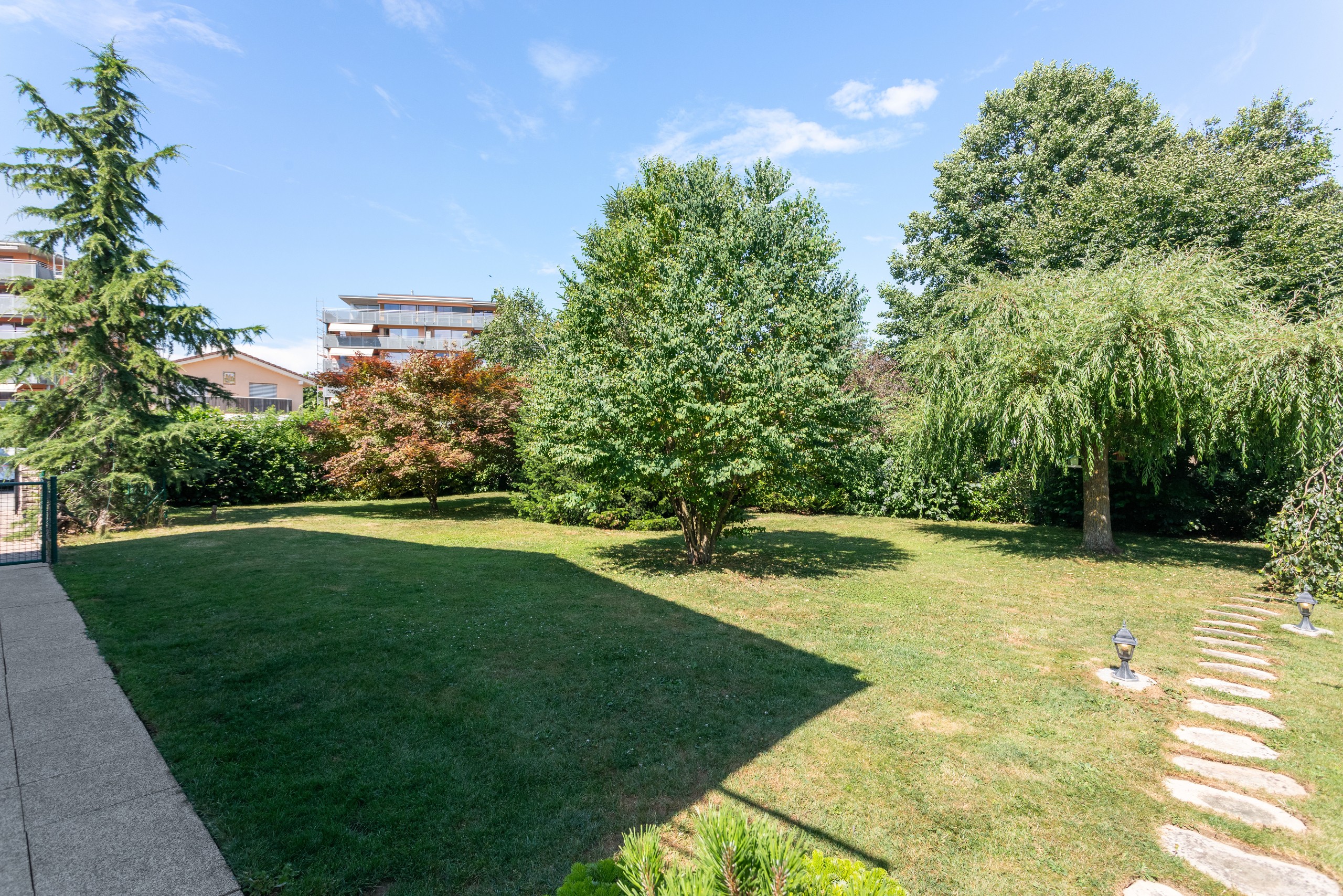 Charmante maison individuelle au centre de Bulle avec terrain à bâtir ...