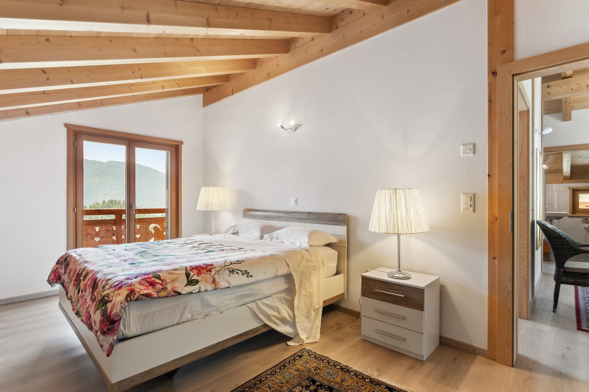 Splendid chalet with breathtaking views of the Alps, private access ...